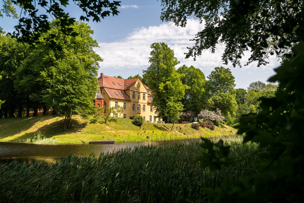 BRF1-Reisequiz vom 5. bis 9. April 2021: Schloss Lühburg in Walkendorf ...